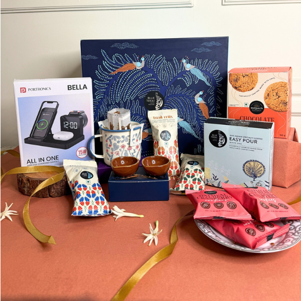 Portronics Bella Gift Hamper with Cookies, Coffee & Diyas | Customized ...